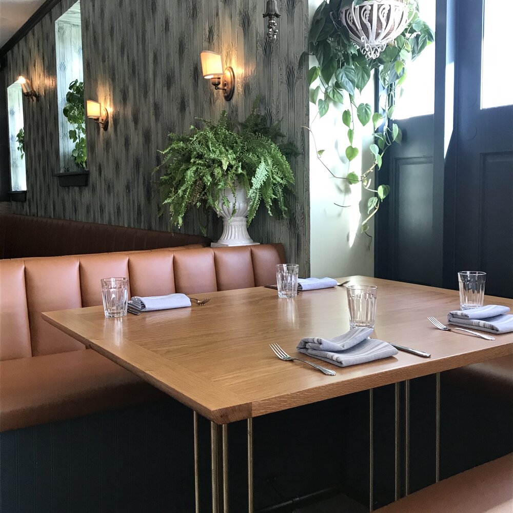 Restaurant Table Designs and Styles 2024 - Best of Exports